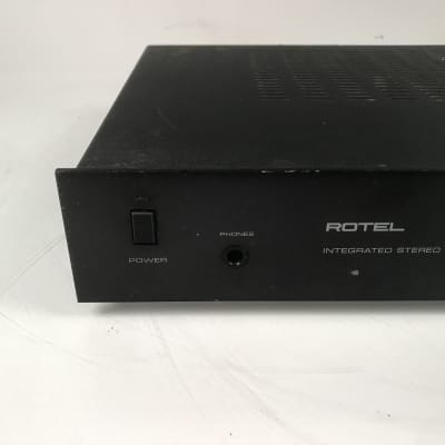 Rotel RA-820B Integrated Stereo Amplifier | Reverb