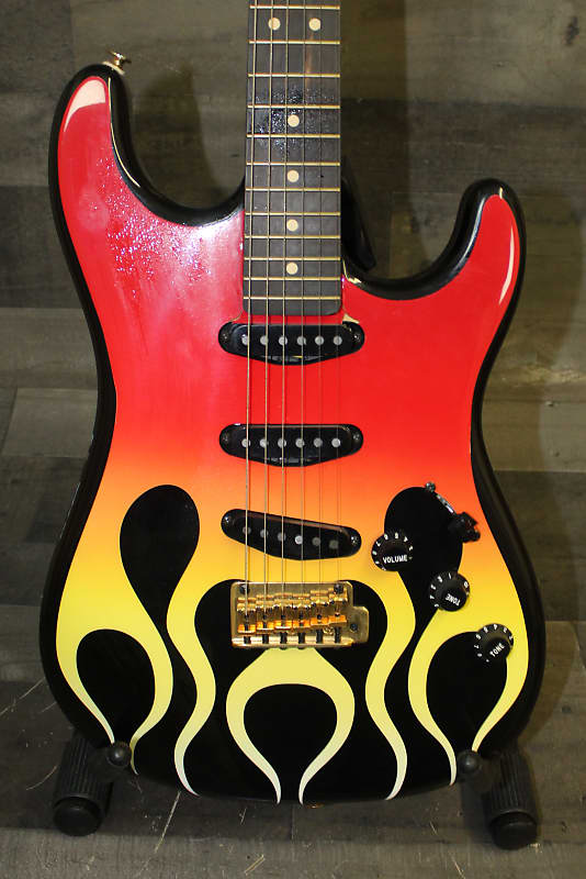 Custom Stratocaster 2004 Custom Graphics | Reverb