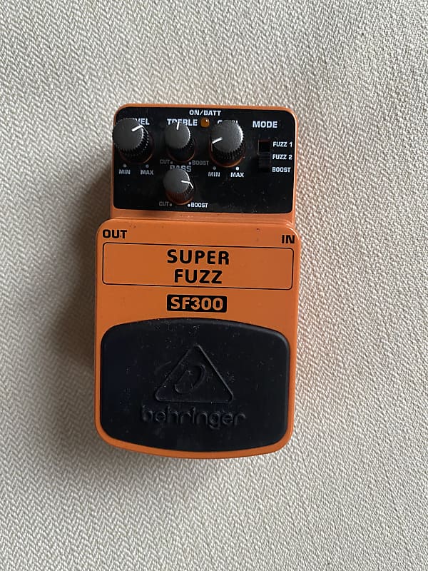 Behringer SF300 Super Fuzz Pedal | Reverb