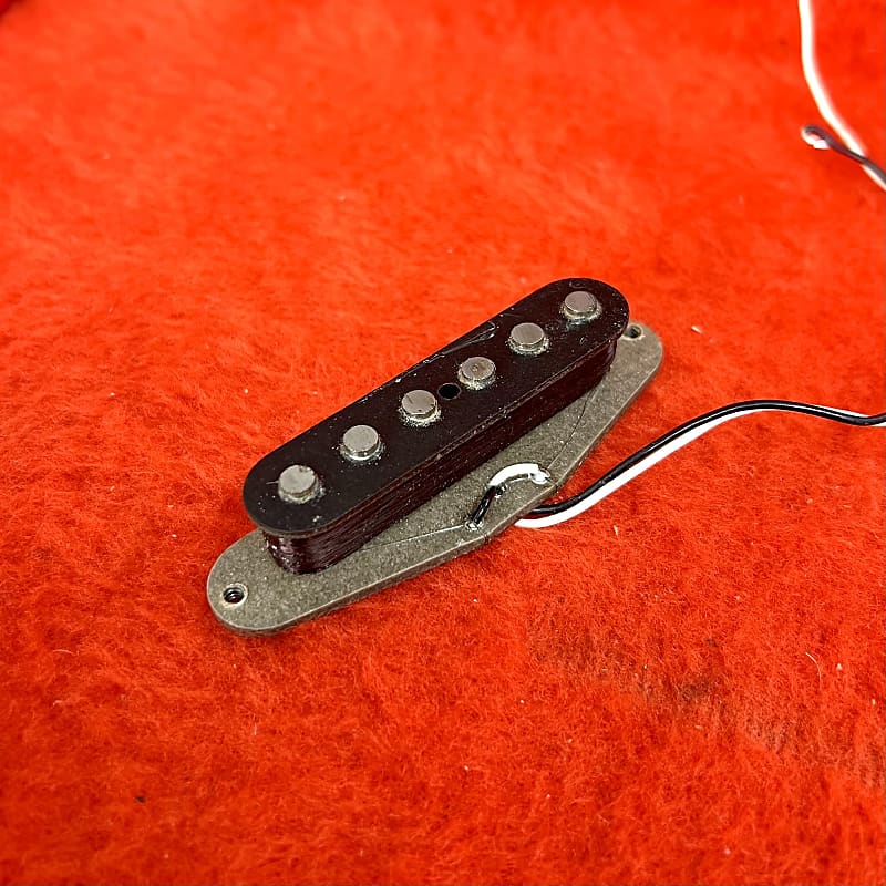 Fender Stratocaster pickup 1976 Grey bottom original vintage | Reverb