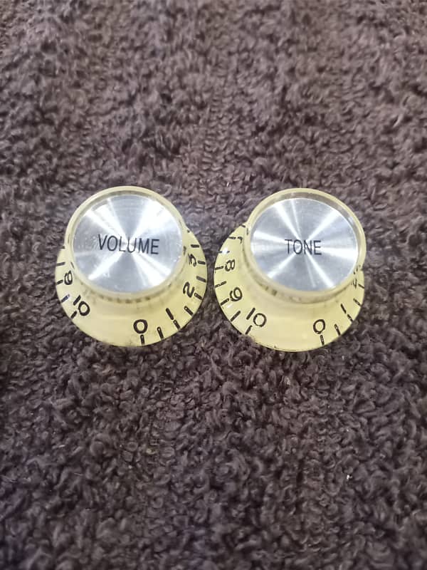 Cream Reflector Knobs (2) | Reverb