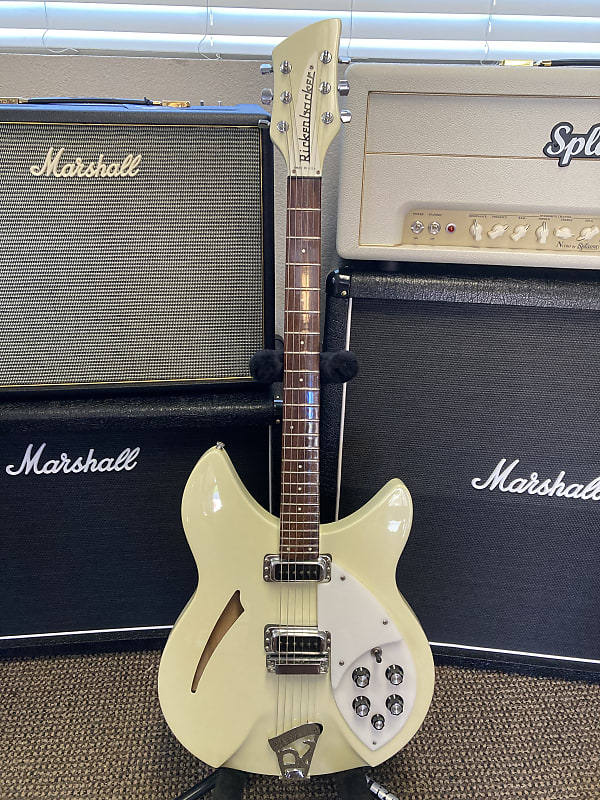 Rickenbacker 330 1994 - Snow Glo | Reverb