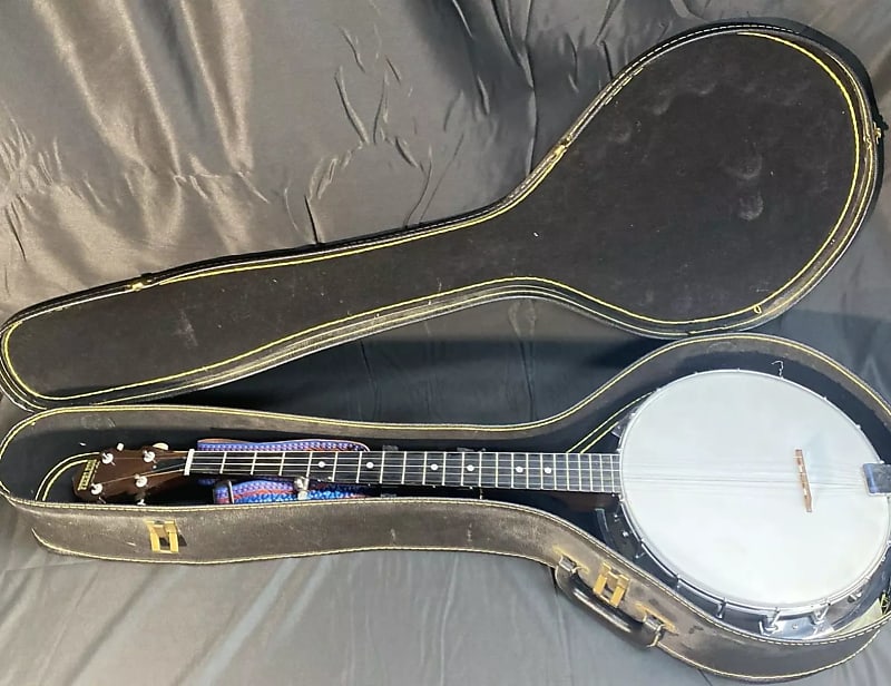 Vintage Iida Peerless 5-String Banjo with Case | Reverb