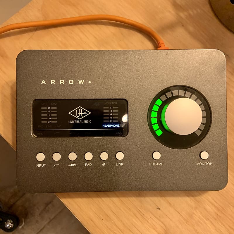 Universal Audio Apollo Arrow Space Grey | Reverb