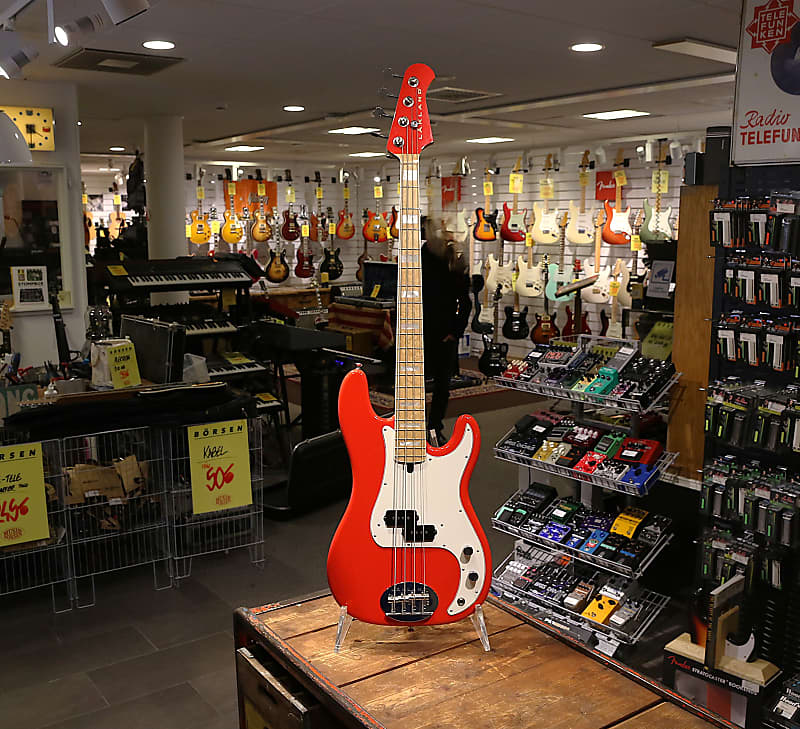 Lakland Duck Dunn signature 2000´s - Red | Reverb