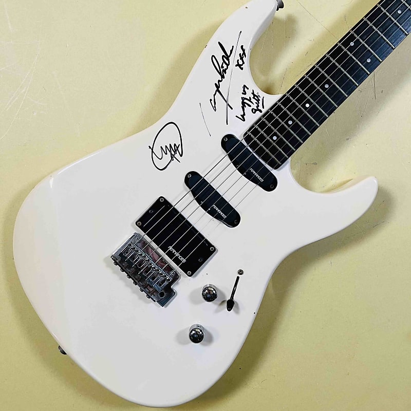 Fernandes SSH-40 The Function 1990s - White w/Soft case | Reverb