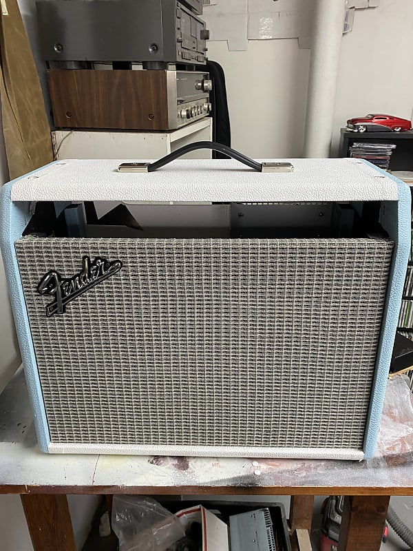 Fender Princeton Reverb limited edition cabinet Light blue | Reverb
