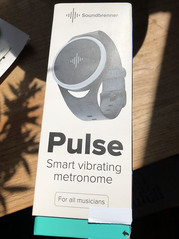 Soundbrenner Pulse smart vibrating metronome 2020 black | Reverb