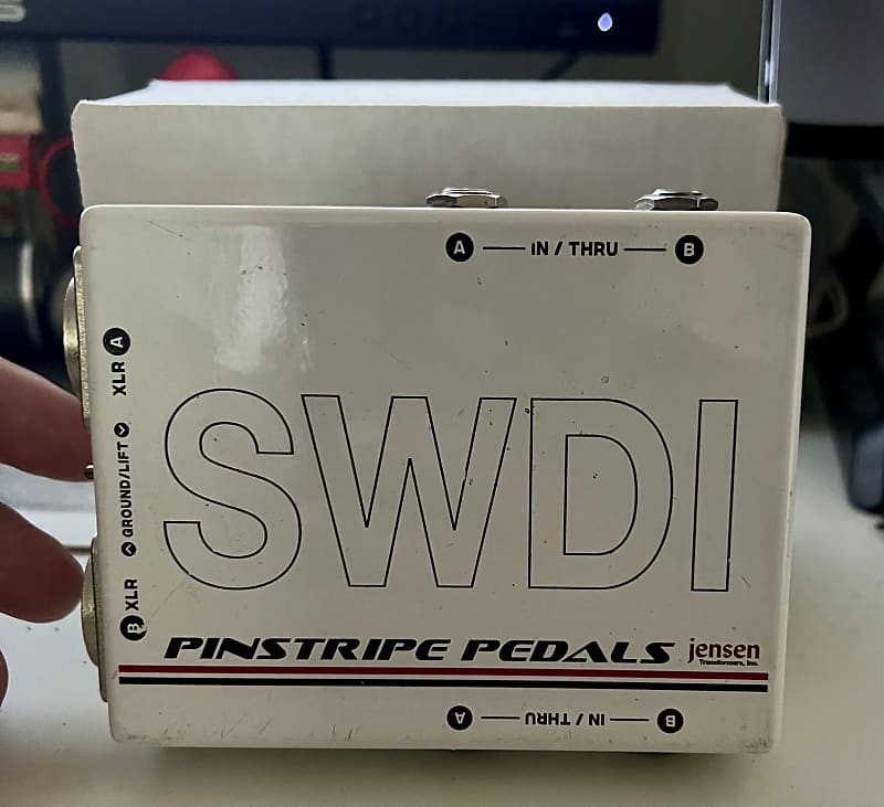 Pinstripe Pedals SWDI Stereo Direct Box | Reverb