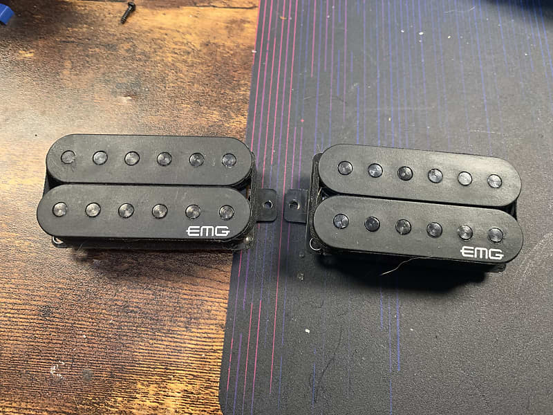 EMG Retro Active Hot 70 Pickup Set Black w/ Black Poles | Reverb