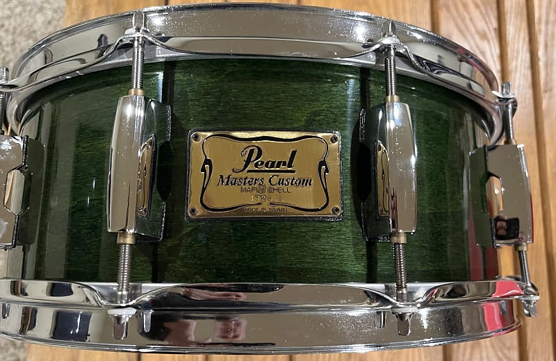 Pearl Masters Custom Maple 5.5x14” | Reverb