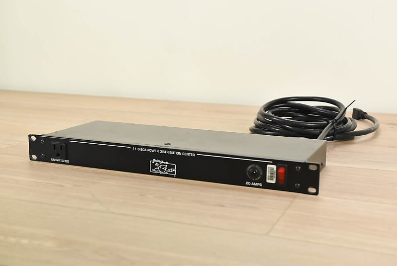Juice Goose 11.0-20A Rack-Mount Power Distribution Center | Reverb