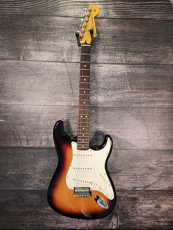Fender MIM Strat Electric Guitar (Raleigh, NC) | Reverb