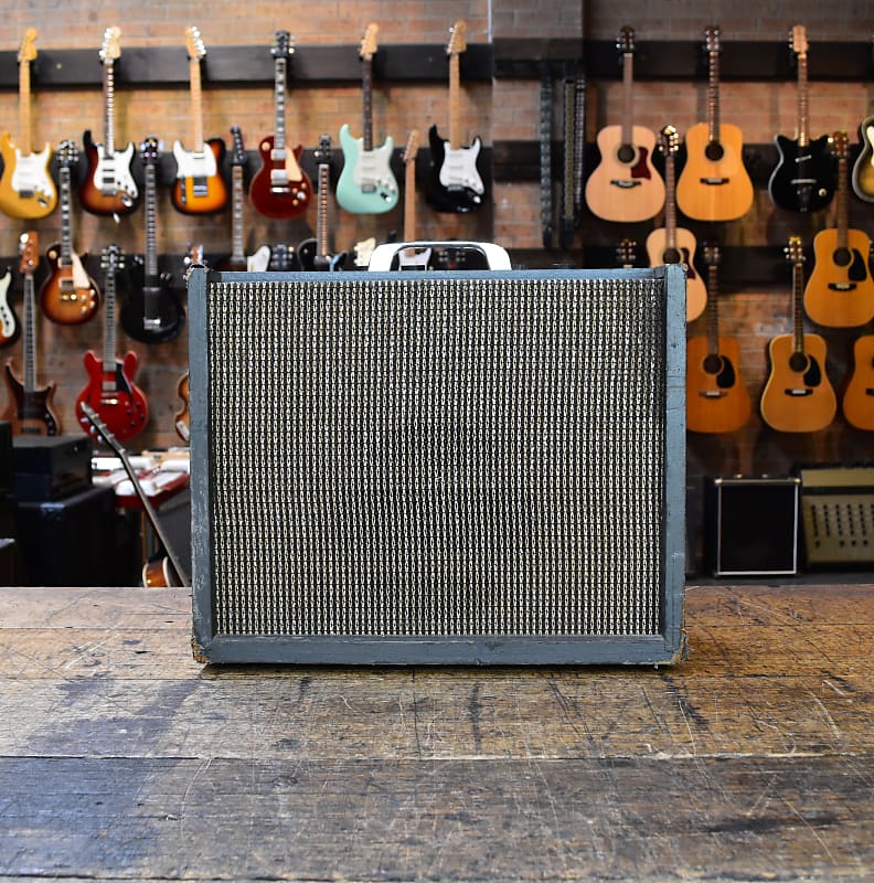 Kay 9527-A Vintage Amplifier w/ Tremolo - Vanguard 704 1960's | Reverb