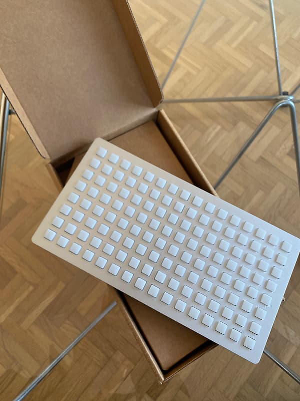 Monome 128 Grid | Reverb