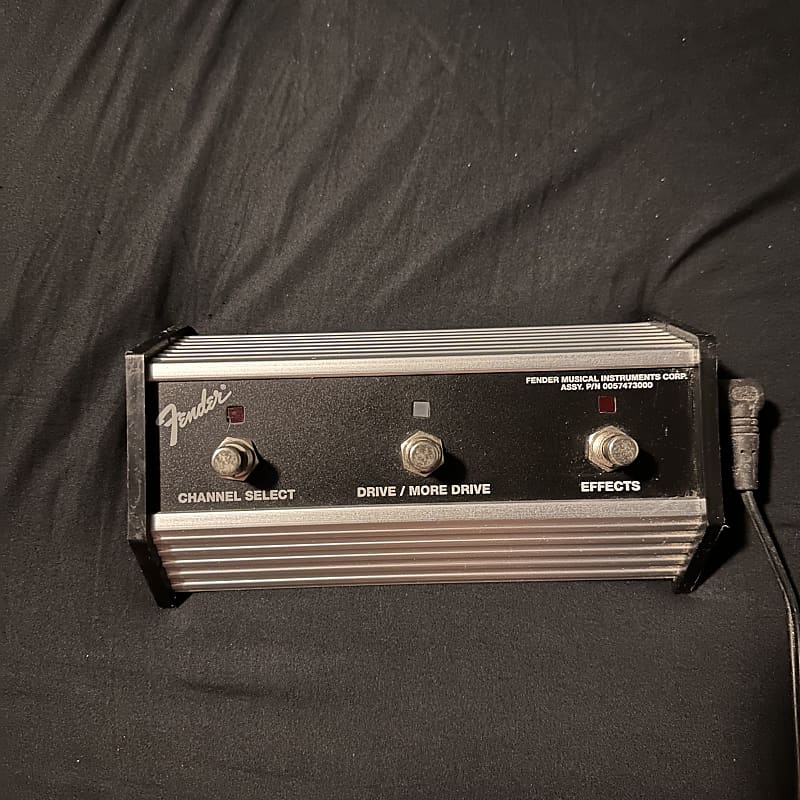 Fender Vintage 3 button 4 function footswitch | Reverb