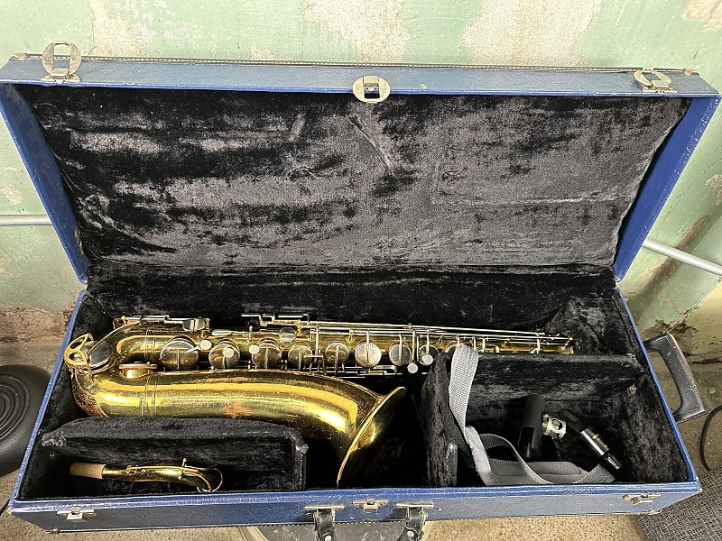 Martin Indiana Bb Tenor Saxophone | Reverb
