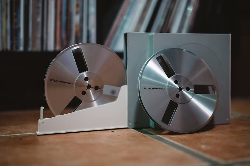 2 TDK 7" Metal Take-Up Reels With Cases | Reverb