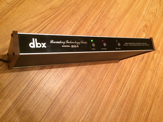 DBX Model 224 Noise Reduction System 1970's-80's Black/walnut | Reverb