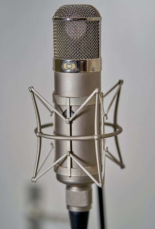 Wagner U47 (Neumann U47 clone) | Reverb