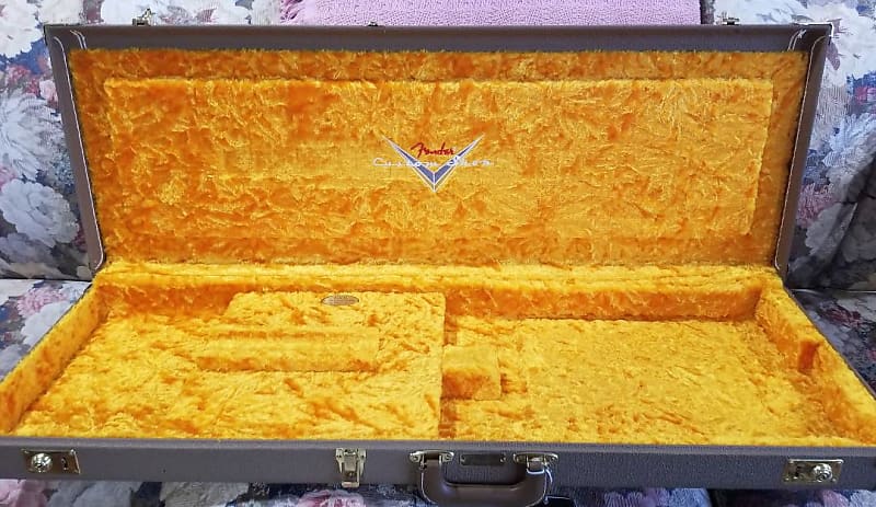 Fender Custom Shop G&G Strat / Tele Case - Brown Tolex with | Reverb