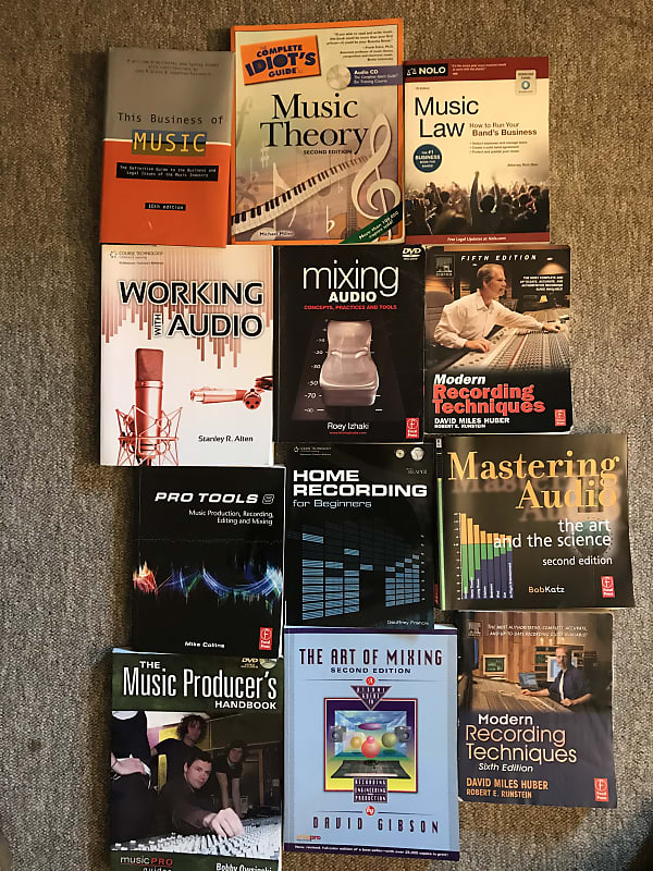 Books Books 2000 | Reverb