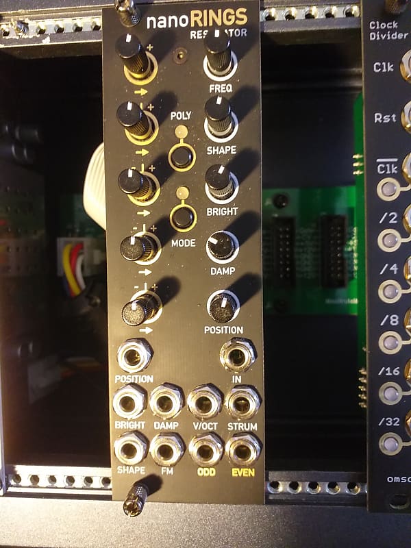 NanoRings NanoRings Resonator (Rings clone) Black, white, | Reverb