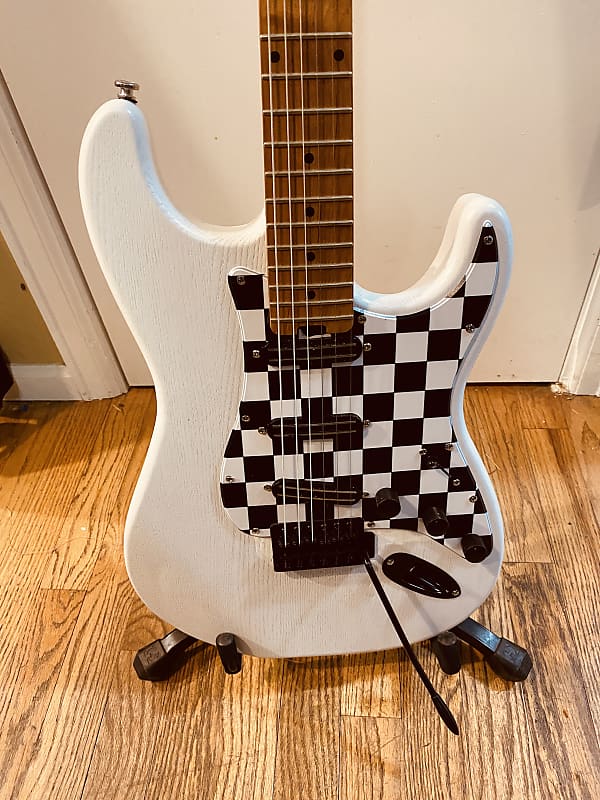 Upgraded Firefly FFST Strat | Reverb