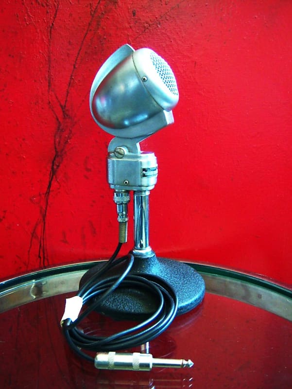 Vintage 1940's Turner 22D dynamic microphone w cable Hi Z | Reverb