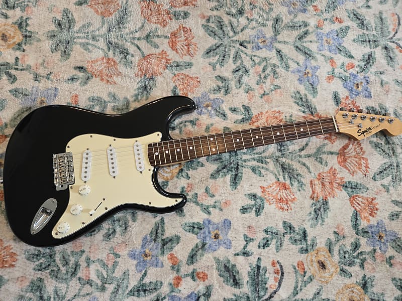 Modded Squier Strat SE 2002 - Black | Reverb