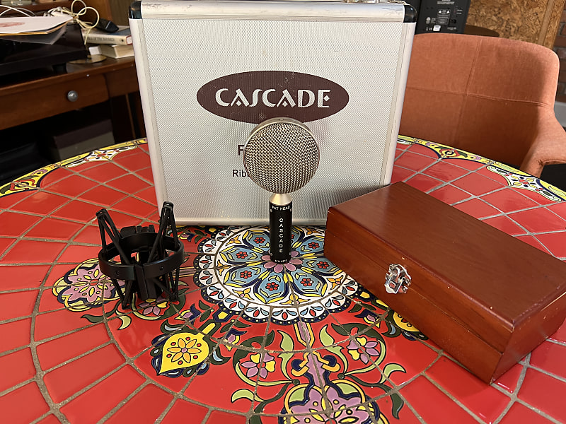 Cascade FatHead Ribbon Mic Fat Head w/case / shock | Reverb