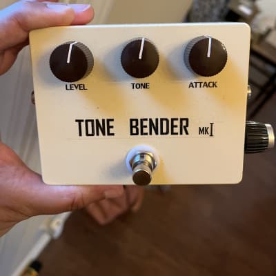 DenTone Spirit in the Sky fuzz pedal box boutique Norman | Reverb