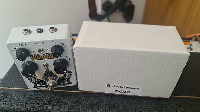 Black Arts Toneworks Pharaoh fuzz limited edition 2010s White | Reverb