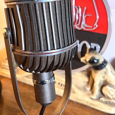 Vintage 1940s Altec 639B Microphone w/Altec base, yoke & | Reverb
