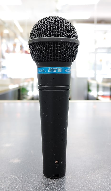 Apex 381 Neodymium Dynamic Hyper-Cardioid Microphone | Reverb Canada