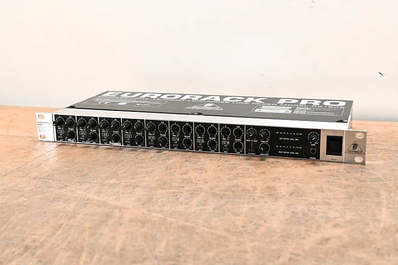 Behringer EURORACK PRO RX1602 16-Input Ultra-Low Noise Line | Reverb