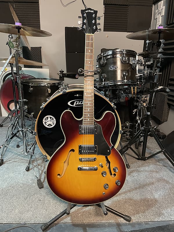 Arbor AJ-135 Unknown - Vintage sunburst | Reverb