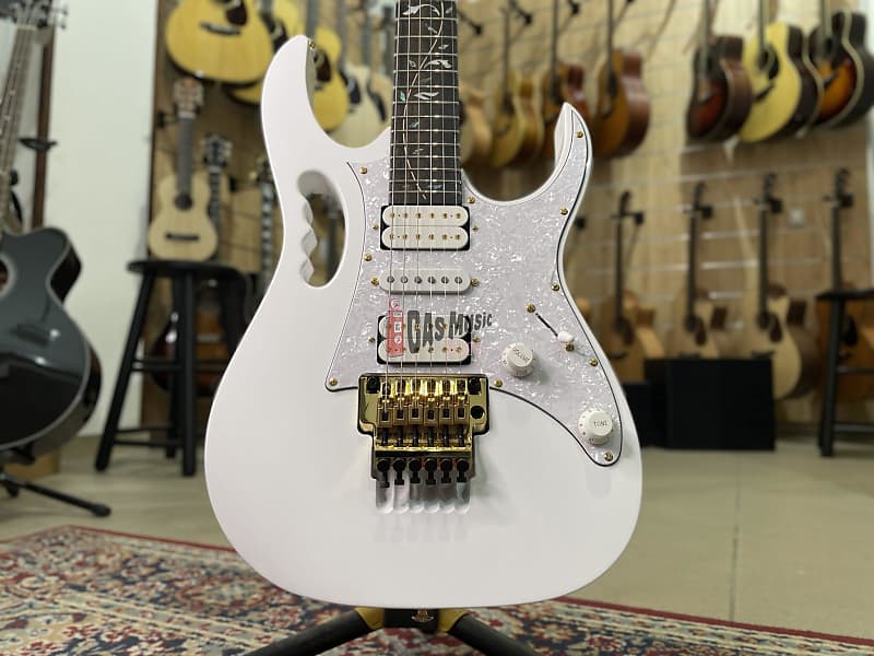 Ibanez Premium JEM7VP WH White, Steve Vai Signature | Reverb
