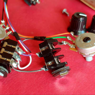 Jimmy C. Custom Fuzz BC183L Complete Drop In Fuzz | Reverb Deutschland