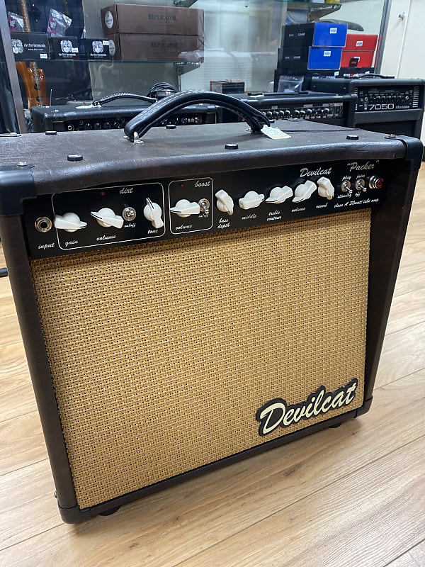 Devilcat Packer | Reverb