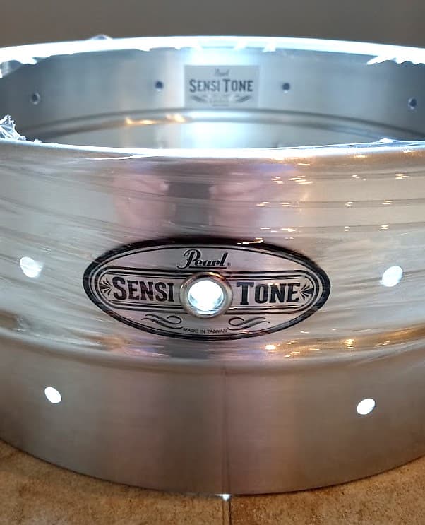 Pearl STA1450AL 14x5" Sensitone Aluminum 10-lug snare drum | Reverb