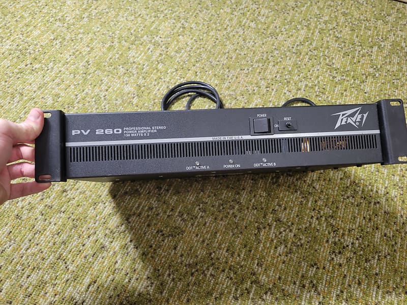 Peavey PV260 260 watt dual channel power amplifier | Reverb