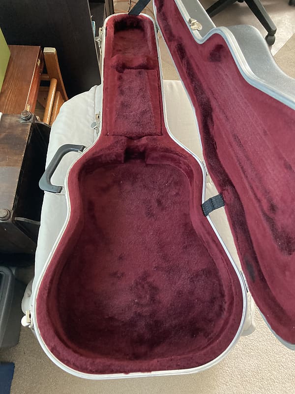 Taylor BT-1 Baby Taylor hard shell case 1990s-2000s | Reverb