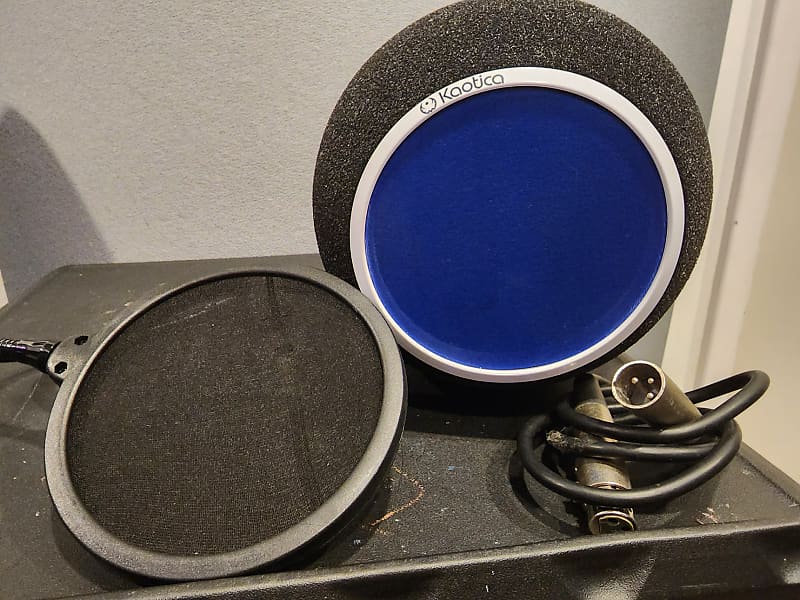 Kaotica Eyeball Microphone Isolation And Free Extras | Reverb