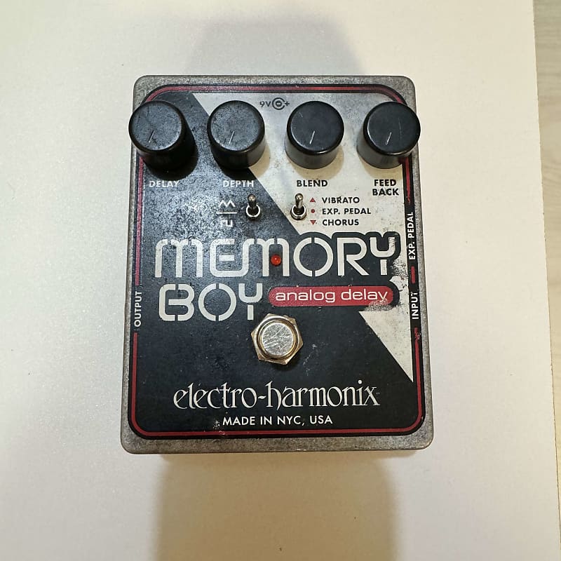 Electro-Harmonix Memory Boy Analog Delay / Chorus / Vibrato | Reverb