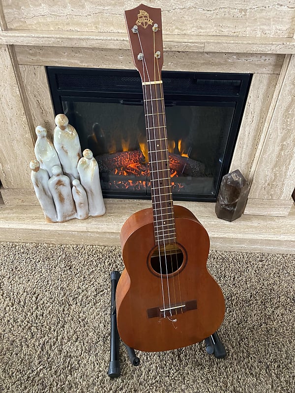 Favilla Baritone Ukulele 60s | Reverb