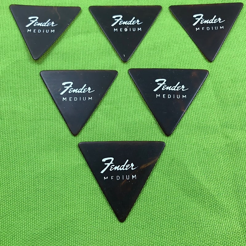 vintage Fender Medium picks 1962 pre cbs Tortoise | Reverb Canada
