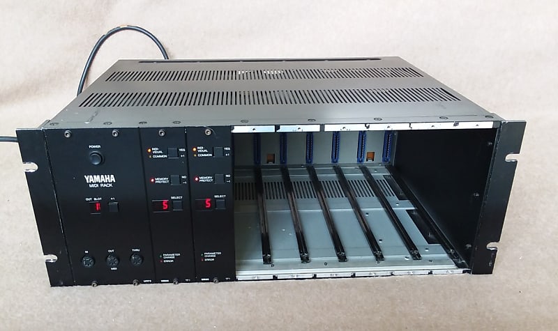 Yamaha TX216 two module FM rack mount synthesizer | Reverb