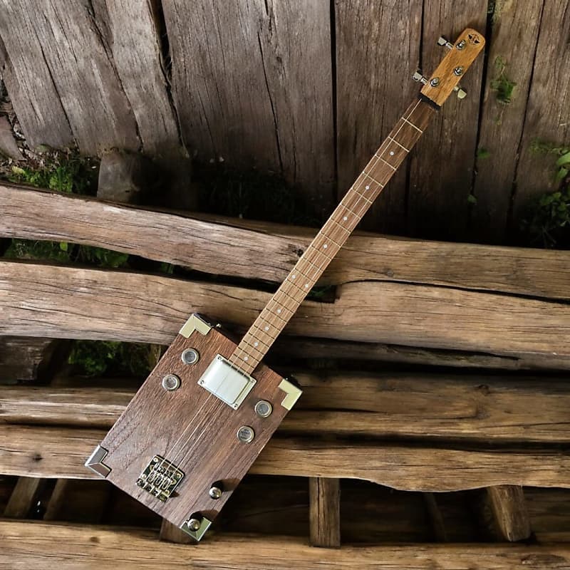 Cigar Box Guitar | Reverb