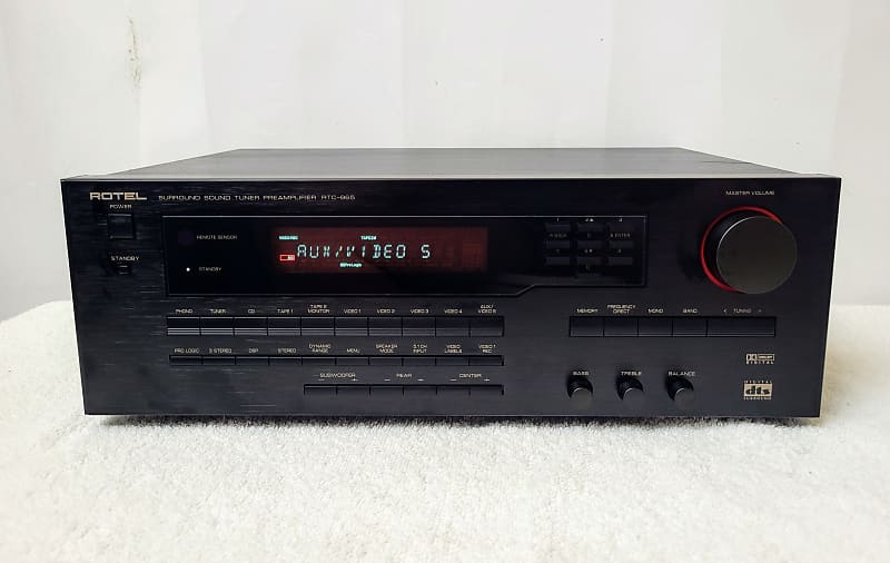 Rotel RTC-965 Surround Sound Preamplifier / Processor / Tuner | Reverb